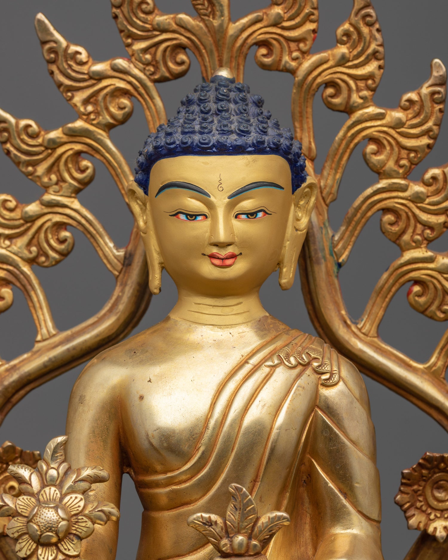 Medicine Buddha God Statue | Embodying Healing and Compassion
