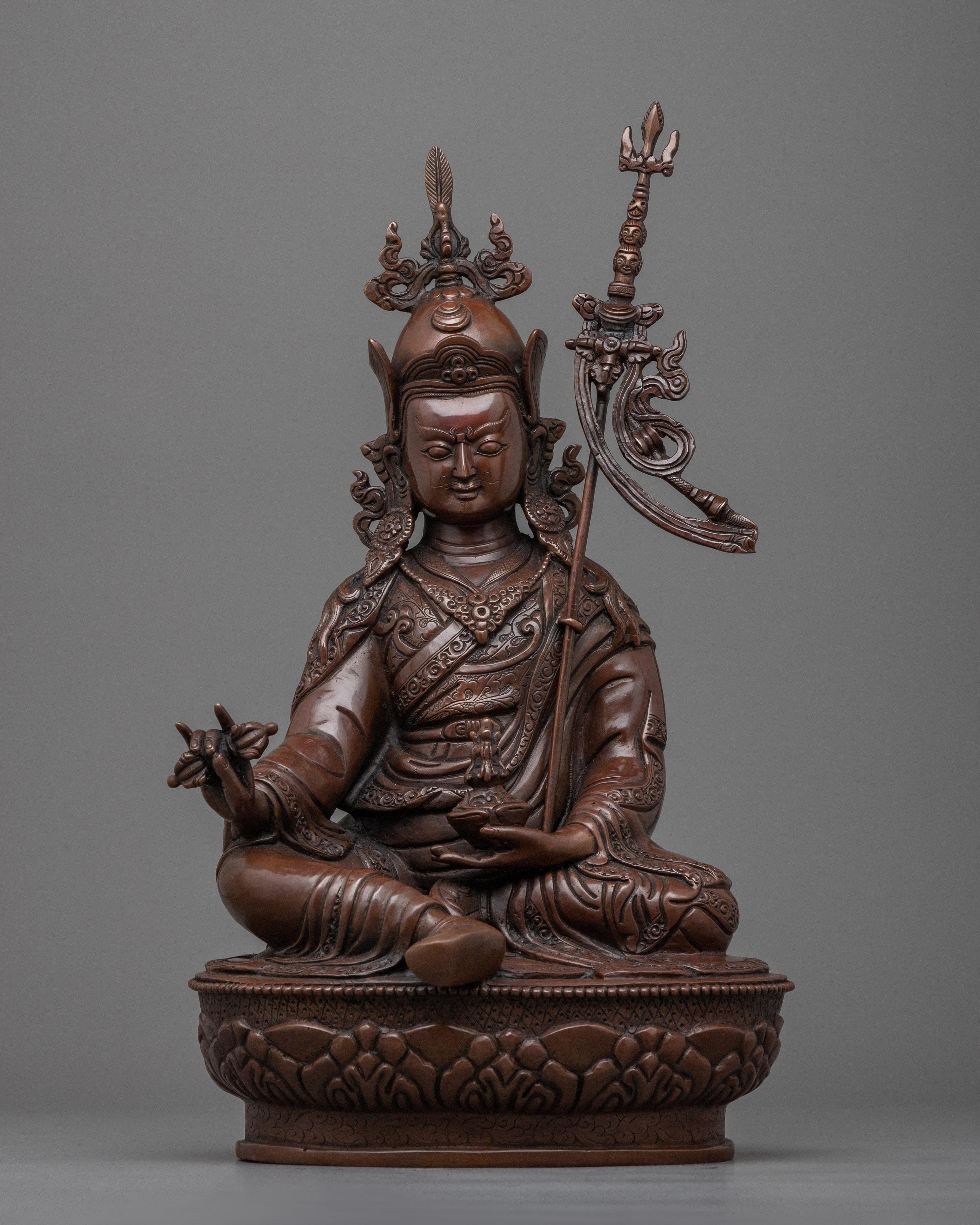 King Guru Rinpoche Statue | Immerse in Spiritual Growth