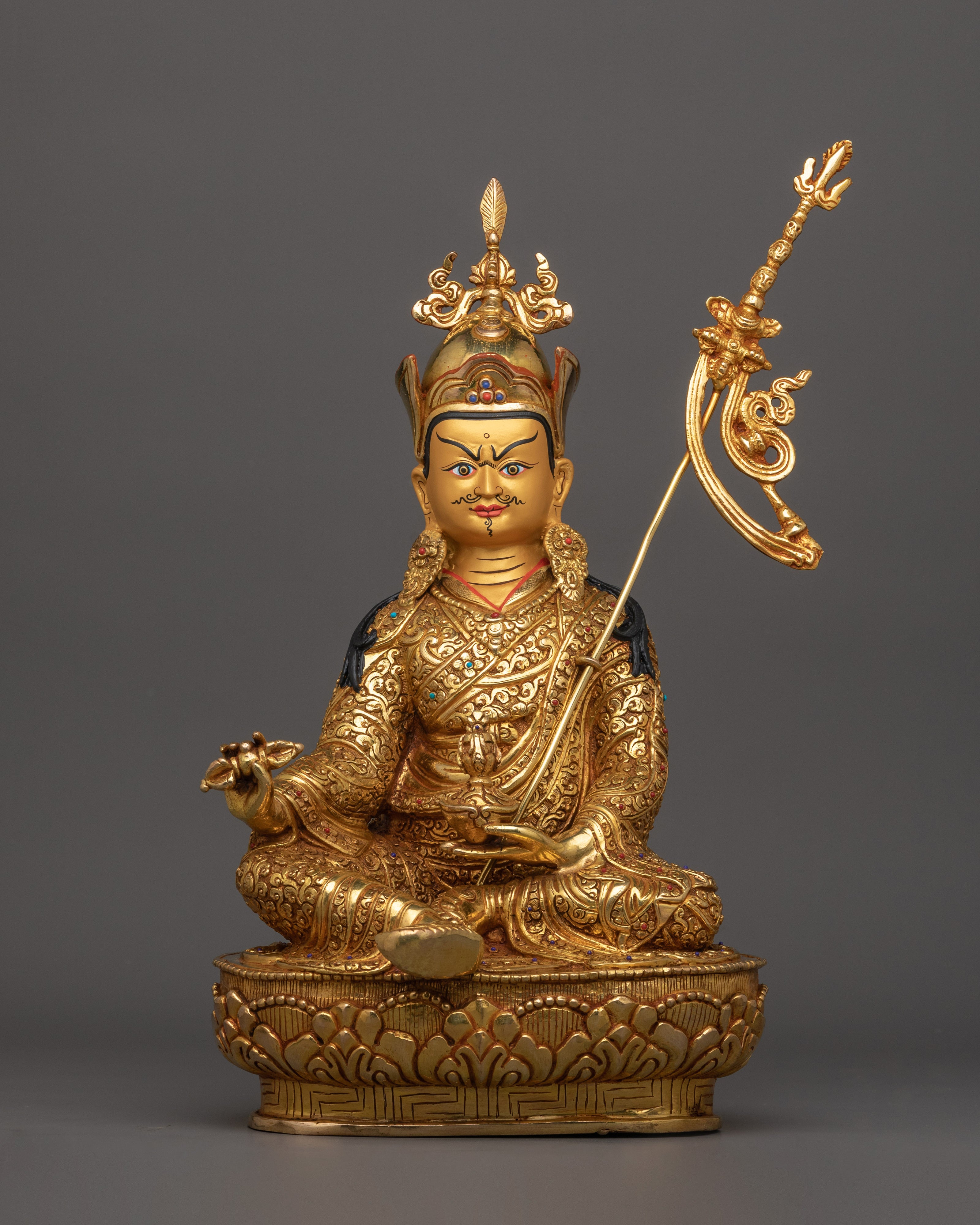 Statue of Tantric Master Guru Rinpoche | Great Guru of Tibet