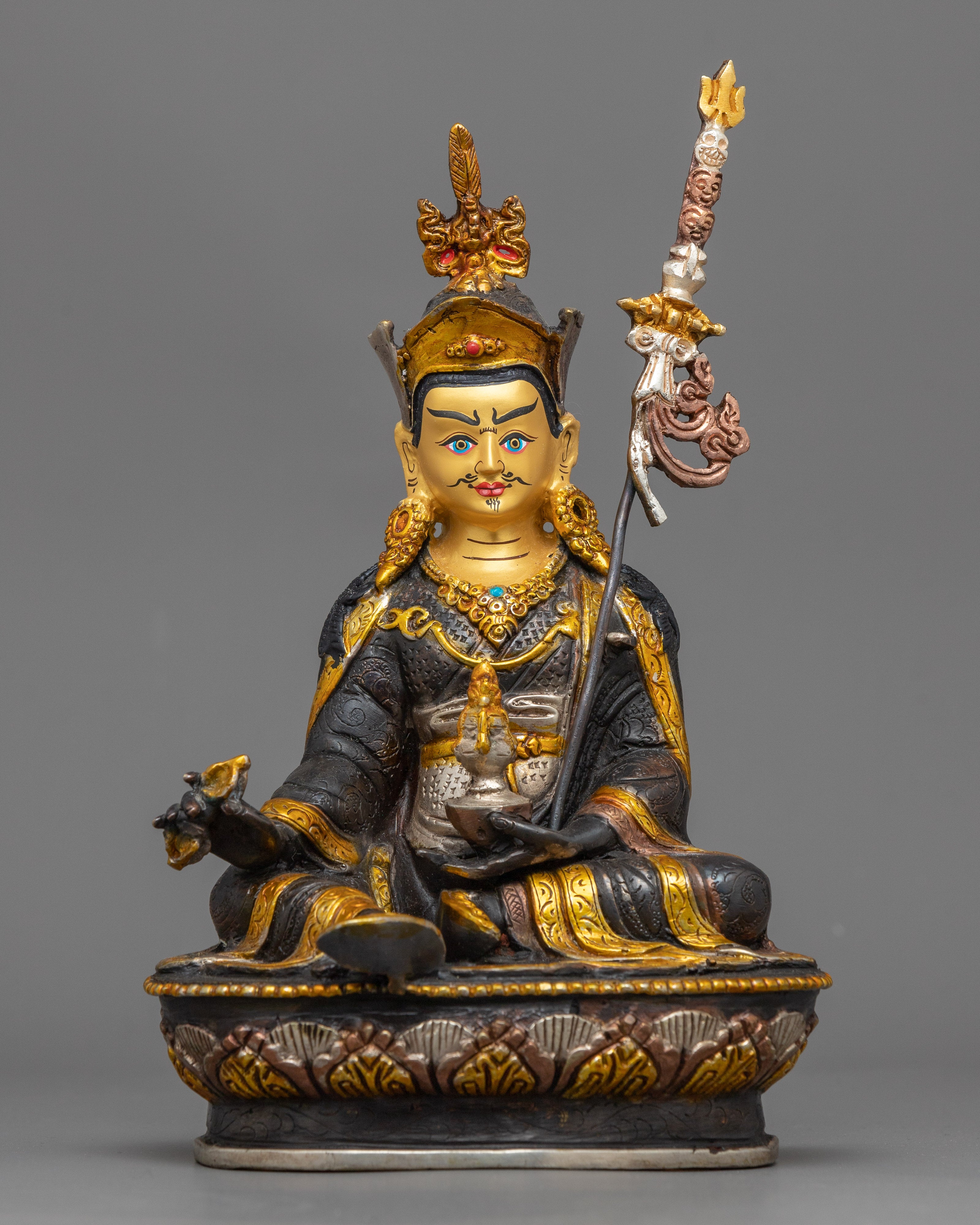 Guru Rinpoche Image | The Precious Master Revealed