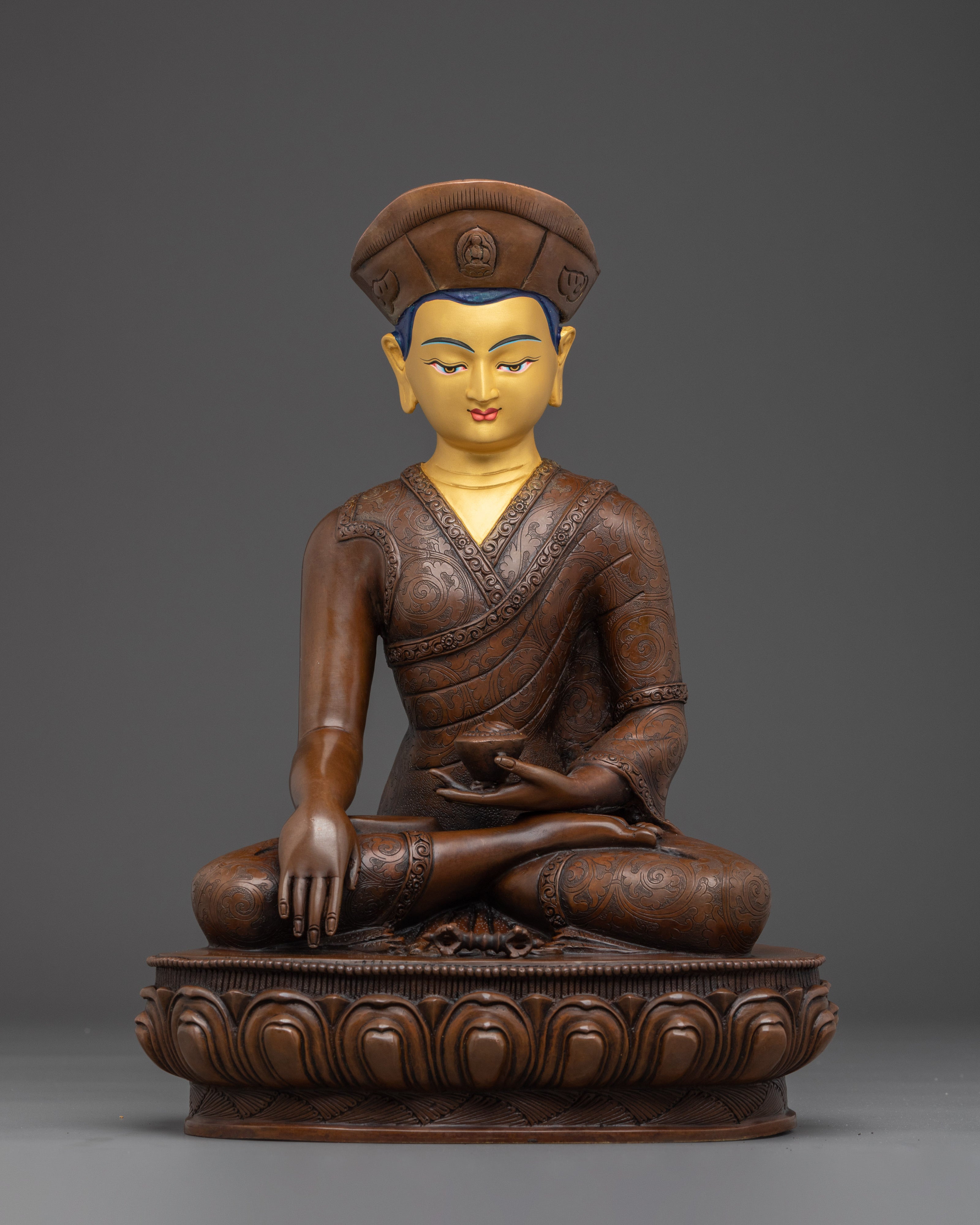 Handmade Jigten Sumgon Statue | Kagyu Lineage Master