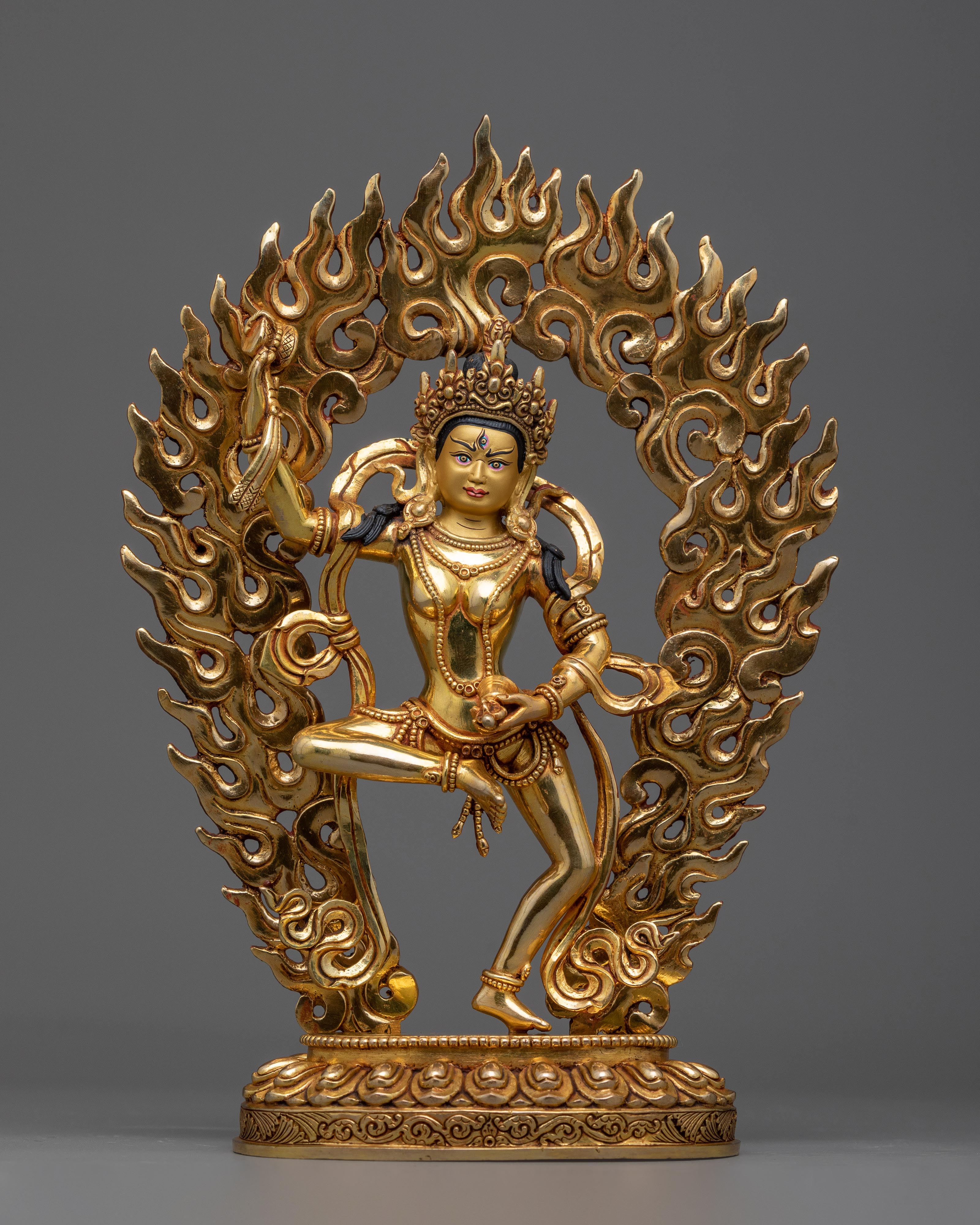 Unveil the Enchanting Machik Labdrön Statue | A Harmony of Tradition a