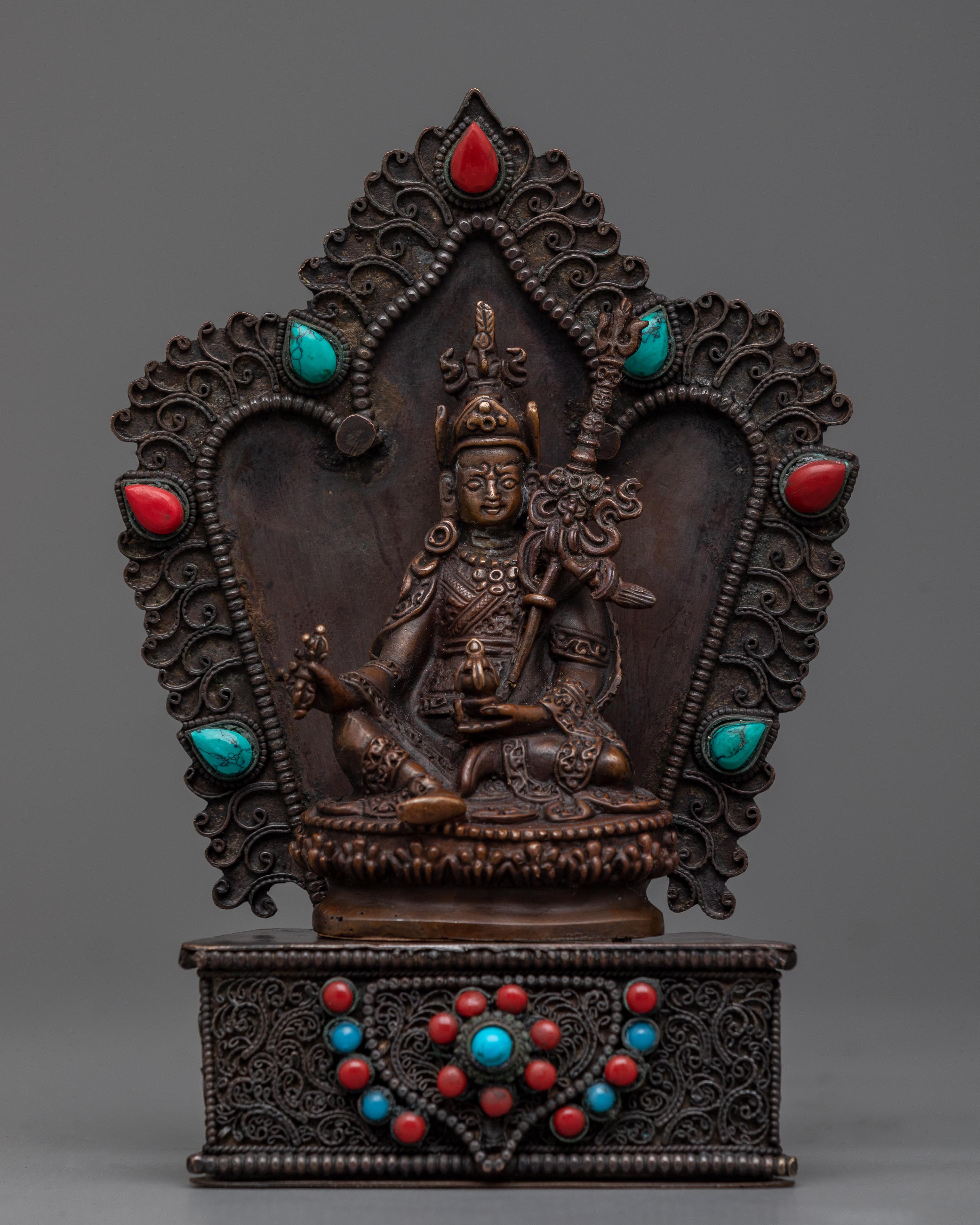 Discover the Mini Buddha Statue | A Majestic Icon of Enlightenment Gur