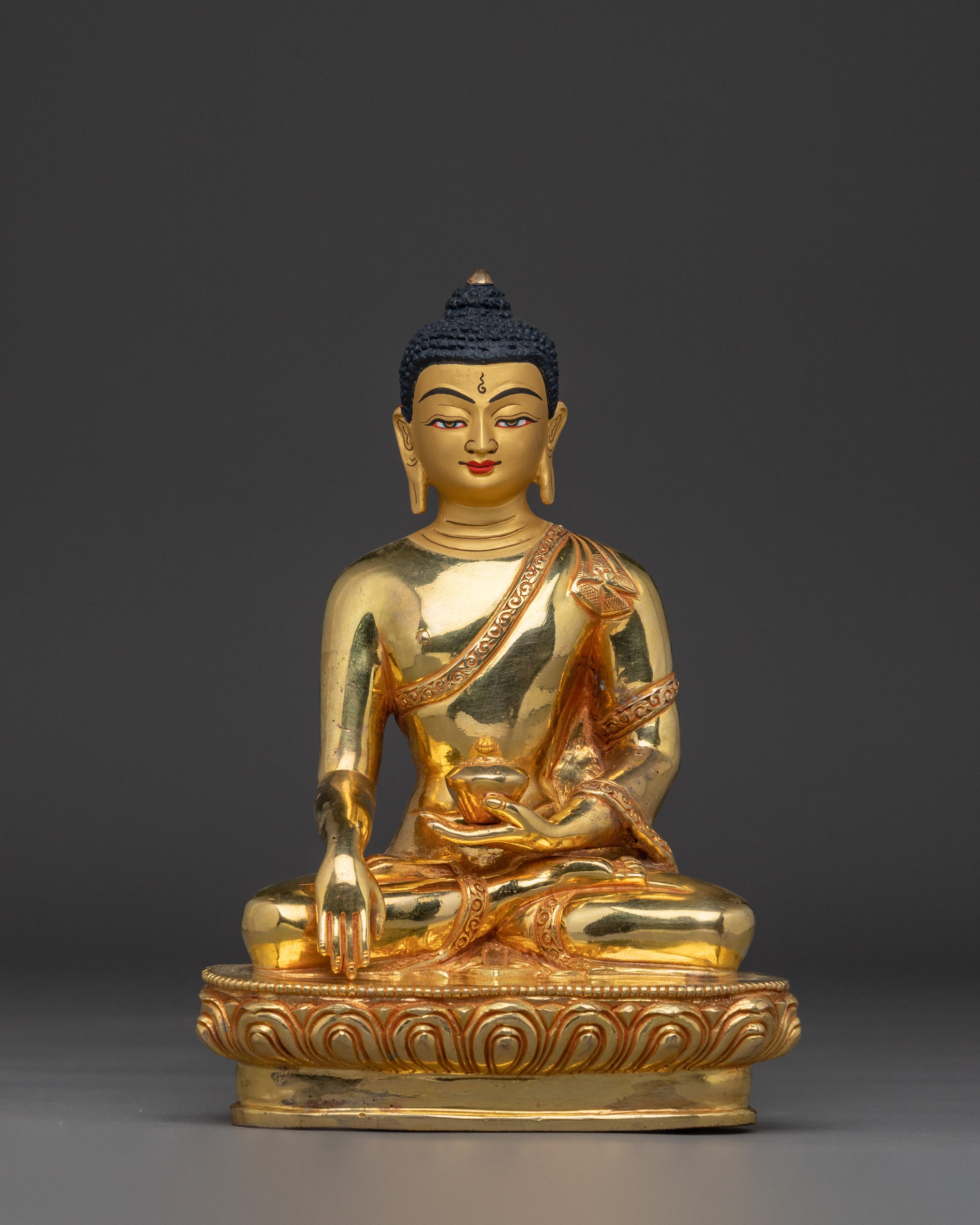 Traditional Tibetan Shakyamuni Buddha Art | Enlightened One